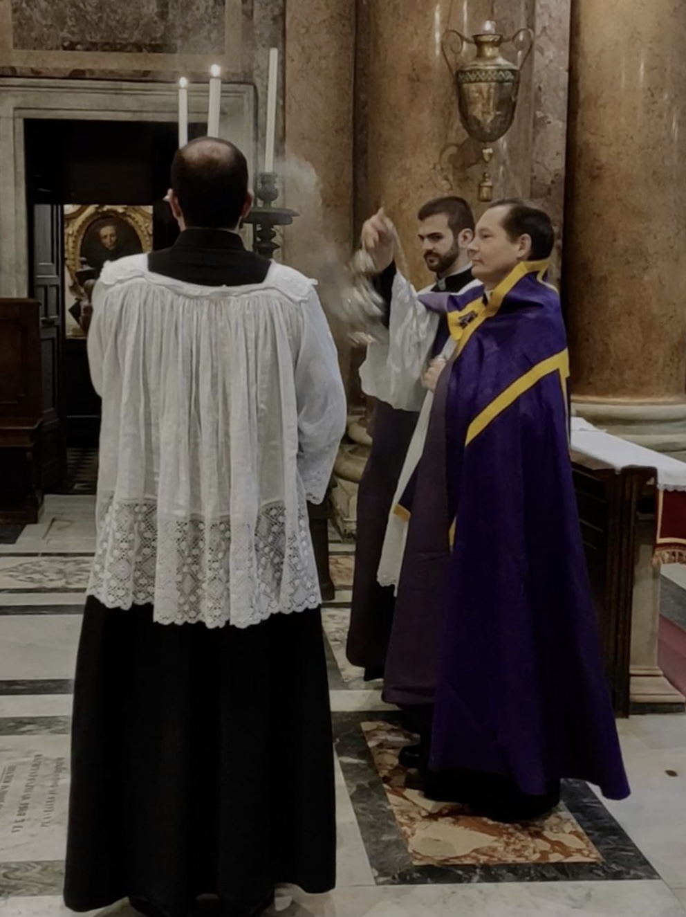 Proclamation of the Birth of Christ: – Crux Stationalis