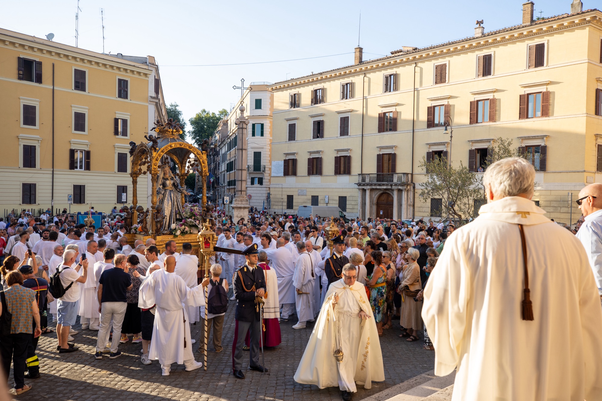 The Biggest Marian Procession in Rome belongs to Trastevere – Crux ...